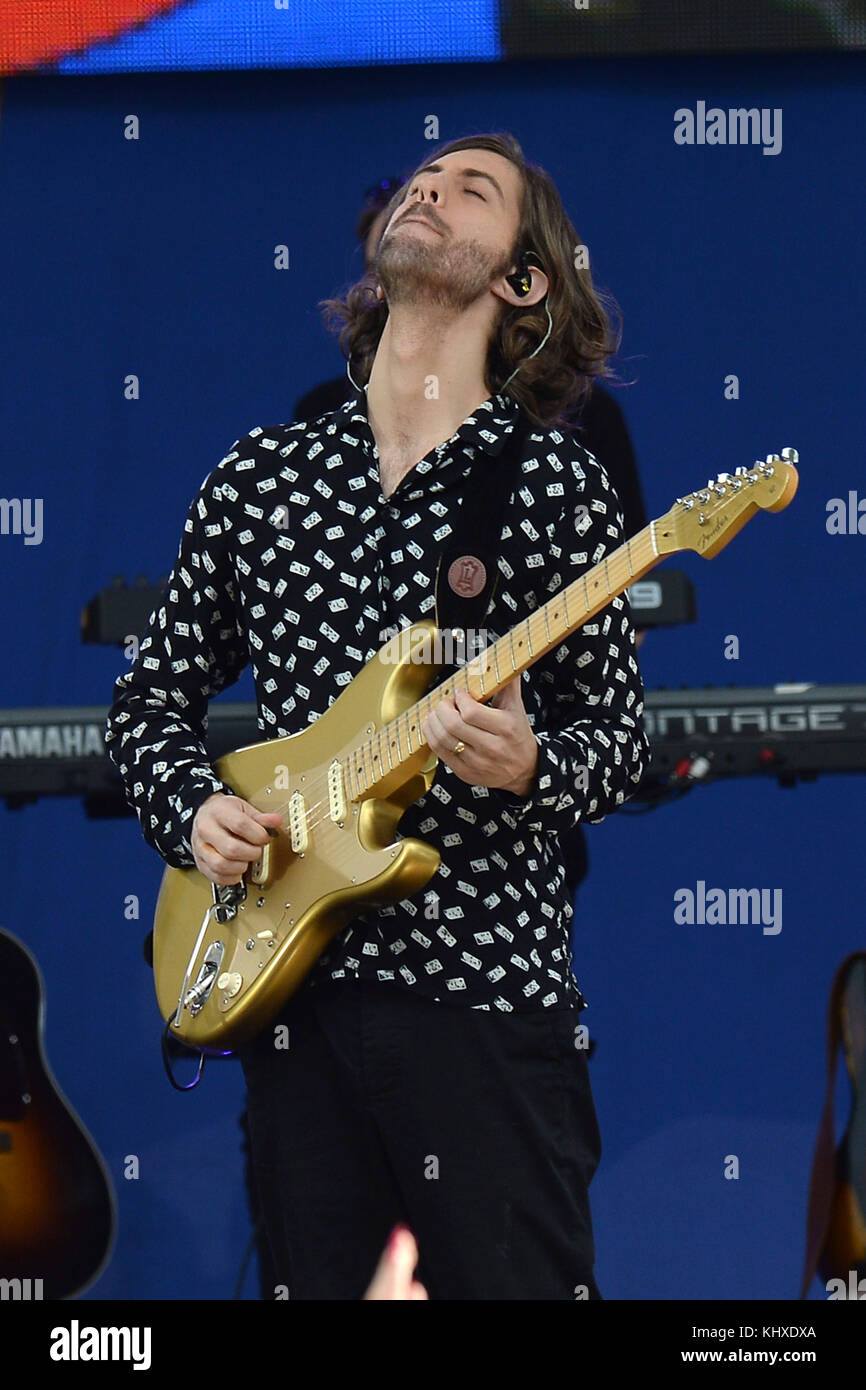 NEW YORK, NY - JULY 28: Lead singer Dan Reynolds and his band Imagine ...