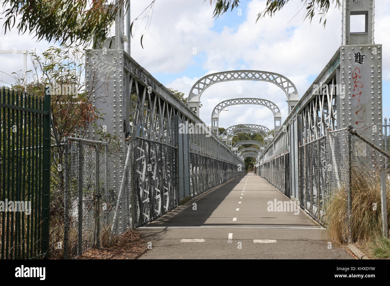 View looking north across the Como Bridge, which crosses the Georges ...