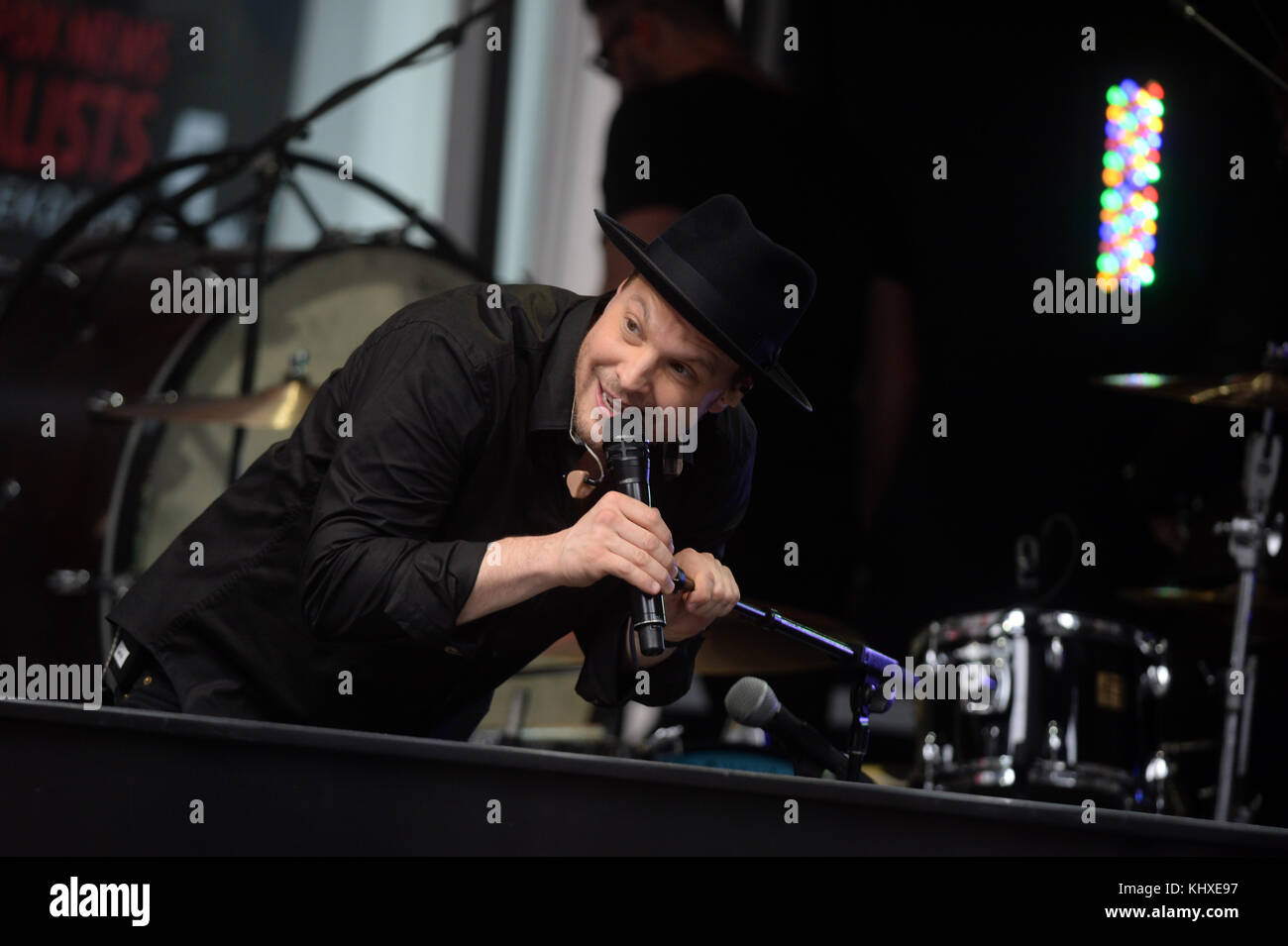 NEW YORK, NY - JUNE 23: Singer-songwriter Gavin Degraw performs live on ...