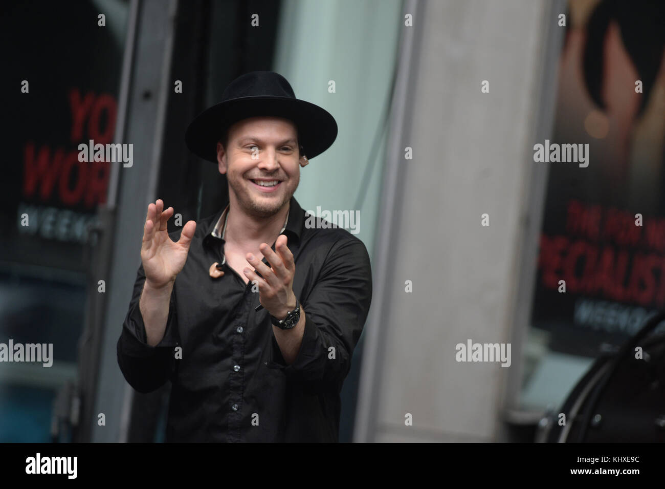 NEW YORK, NY - JUNE 23: Singer-songwriter Gavin Degraw performs live on ...