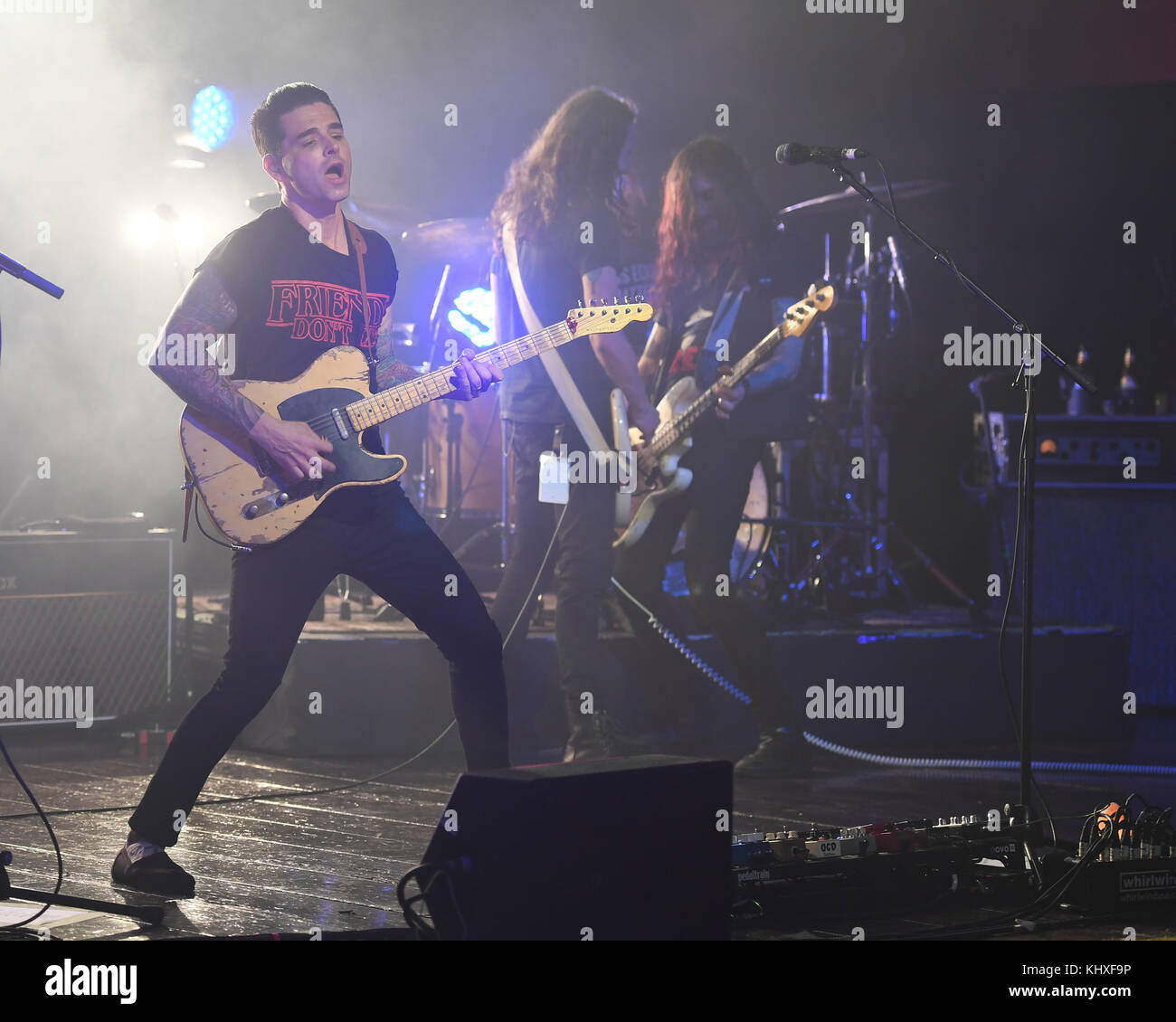 FORT LAUDERDALE, FL - FEBRUARY 15: Chris Carrabba of Dashboard ...