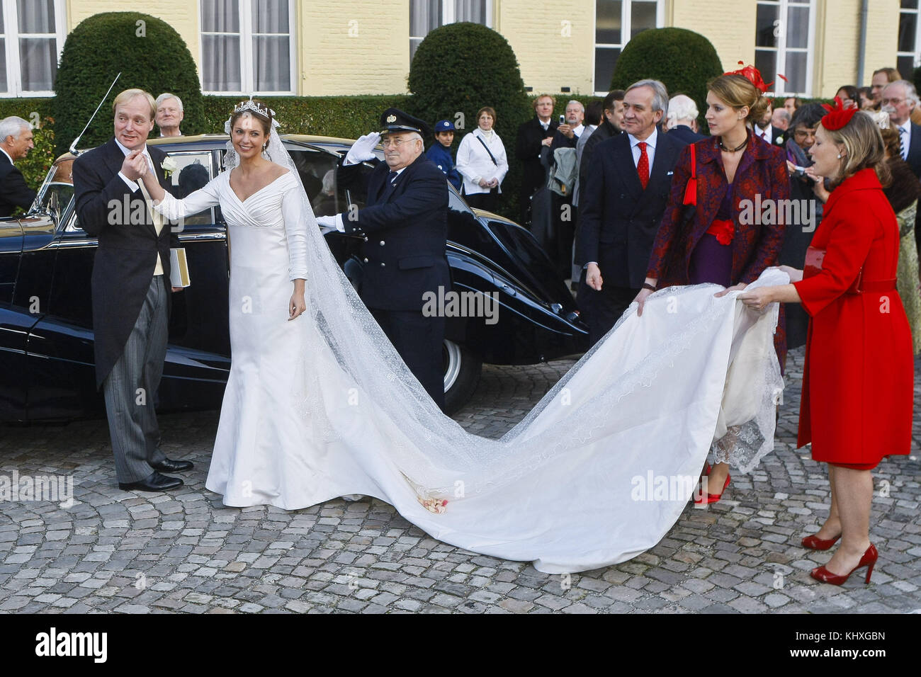 BRUSSELS, BELGIUM - NOVEMBER 20: Bernardo Guillermo and partner Eva ...