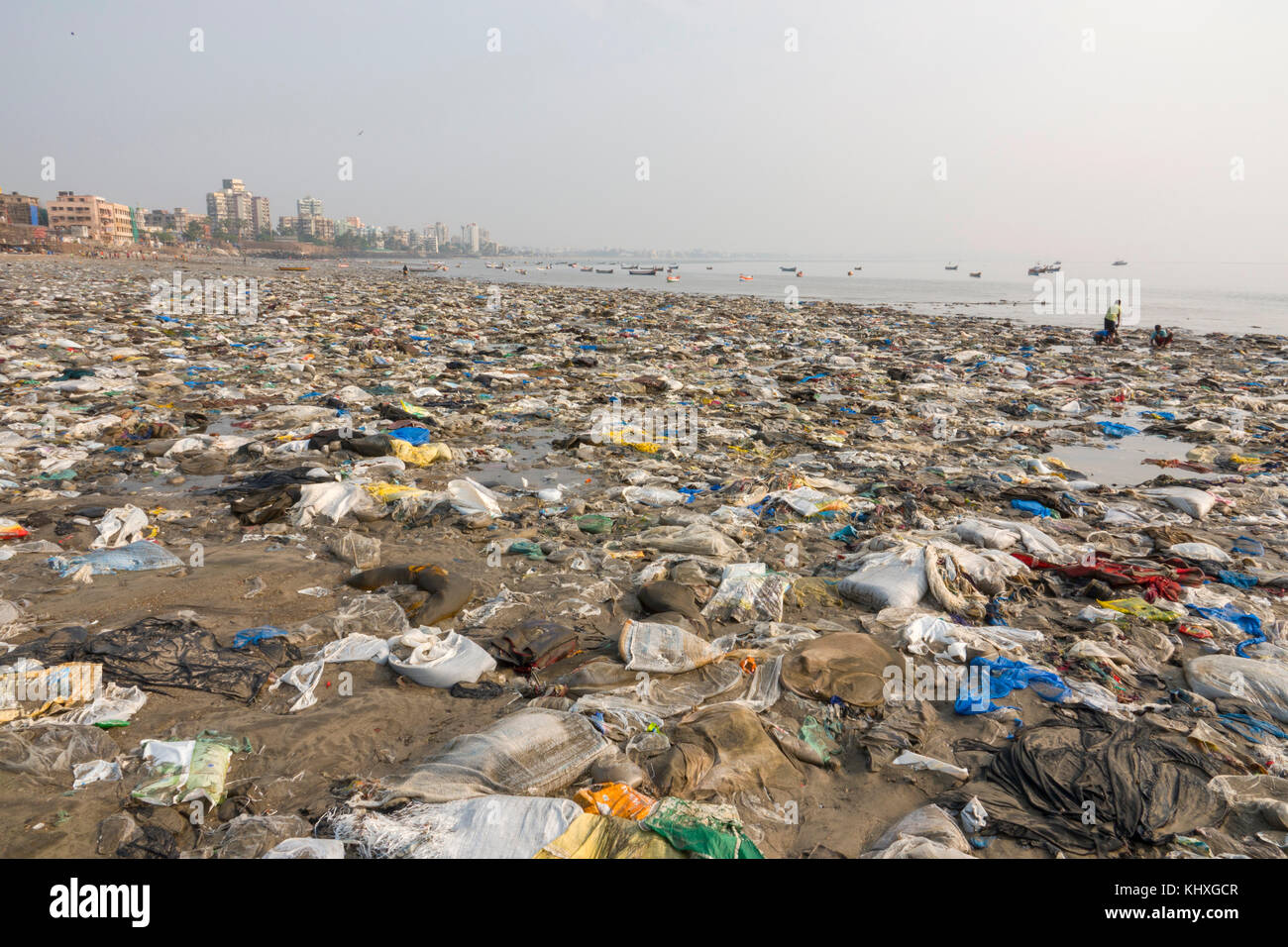 Plastic garbage and other rubbish covers Versova beach, Mumbai, India ...