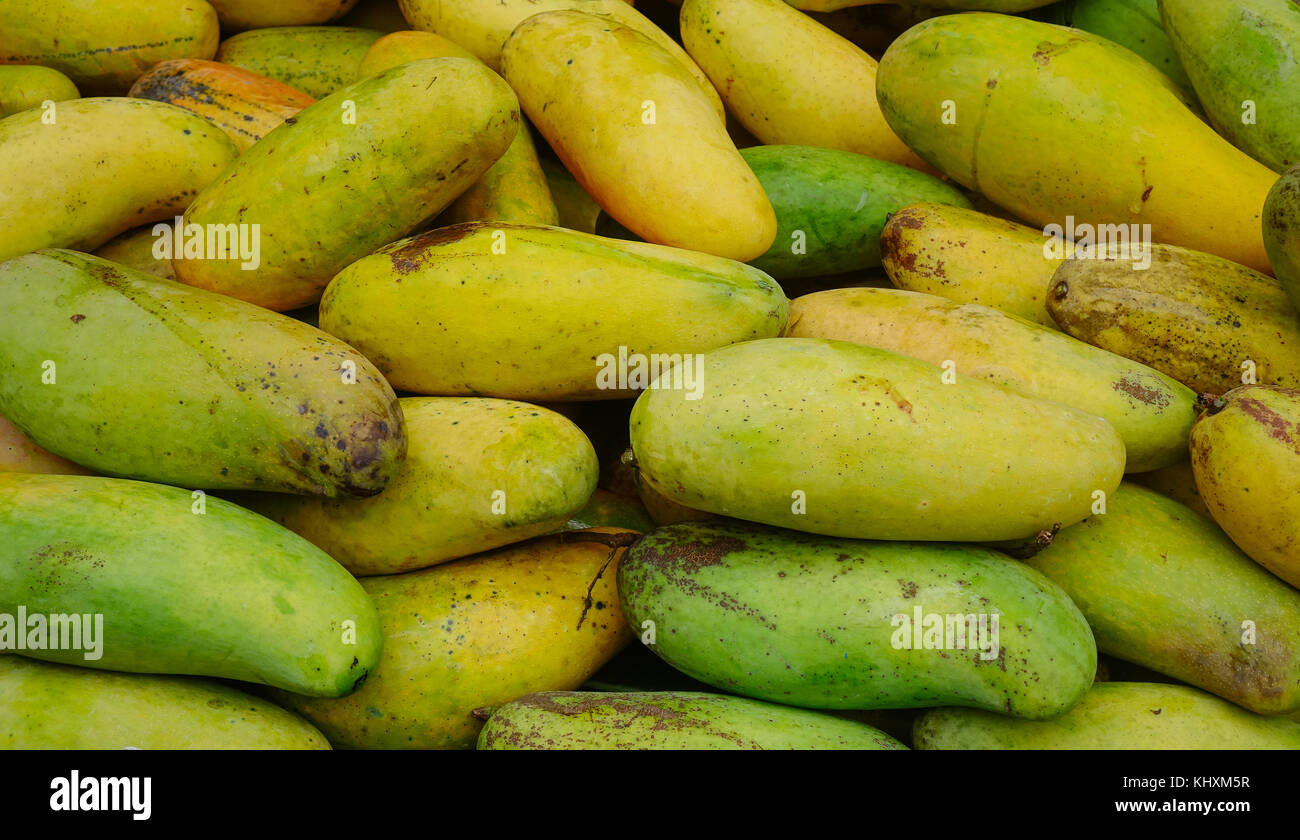 Delicious mango fruits at the rural market in Phuket, Thailand Stock ...