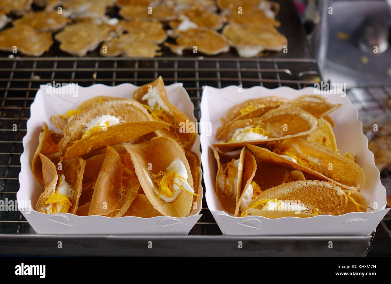 Pancake for sale at local market in Bangkok, Thailand Stock Photo - Alamy