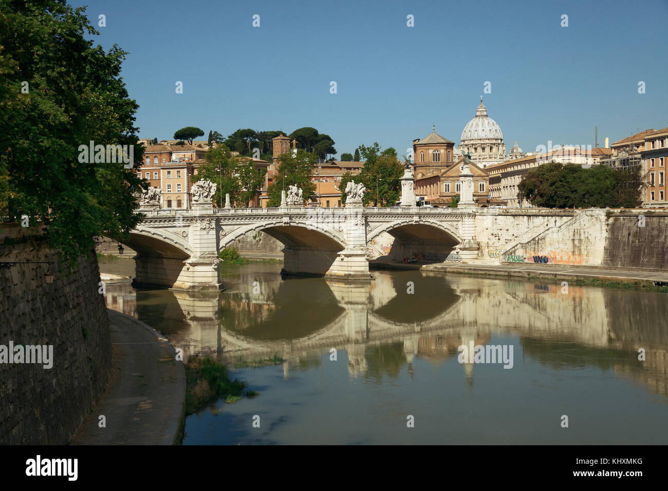 River Tiber and St Peters Basilica in Vatican City Stock Photo - Alamy