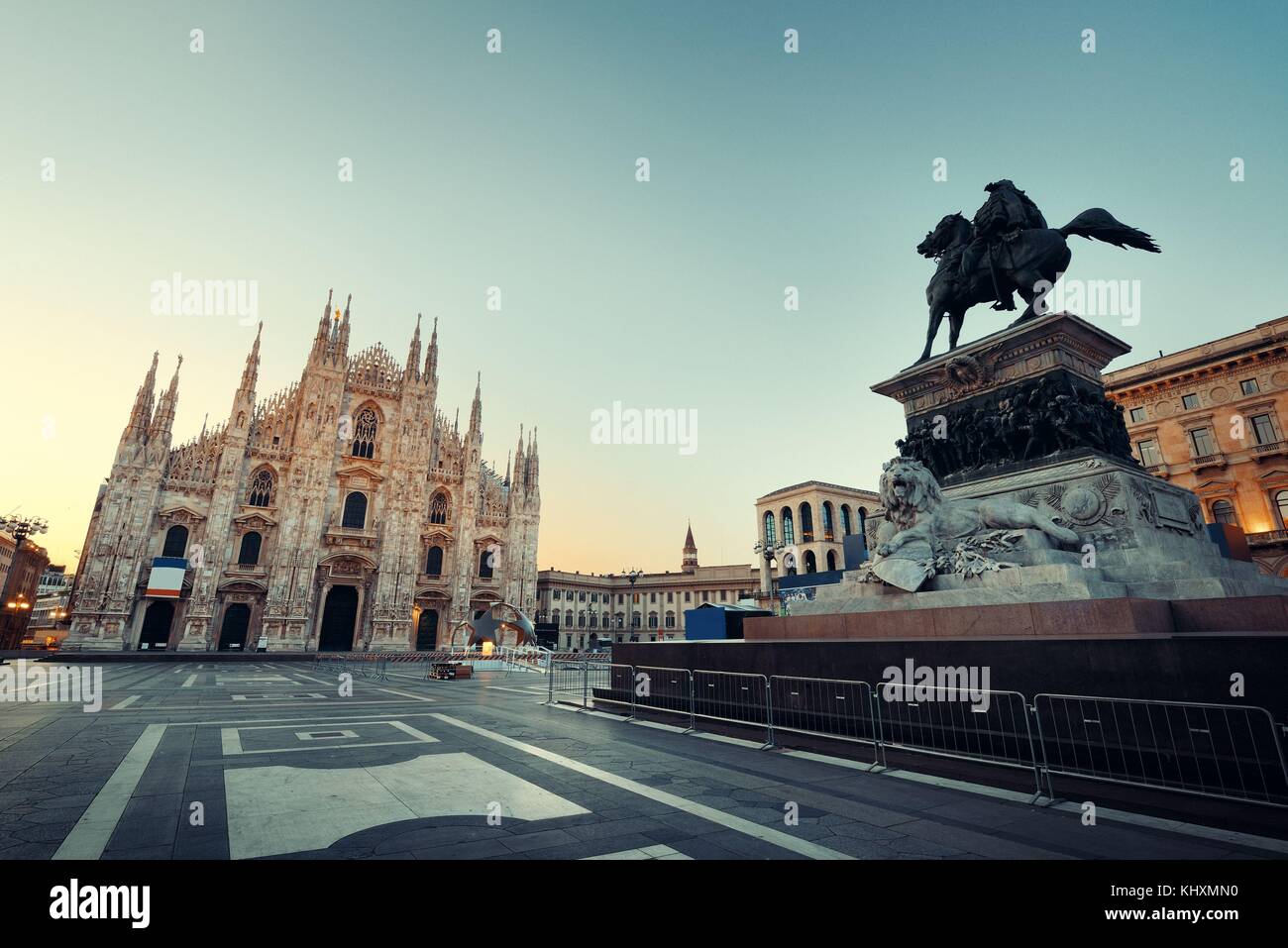 Monument to King Victor Emmanuel II in Cathedral Square or Piazza del ...