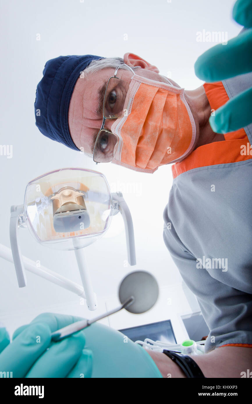 Dentist work hi-res stock photography and images - Alamy