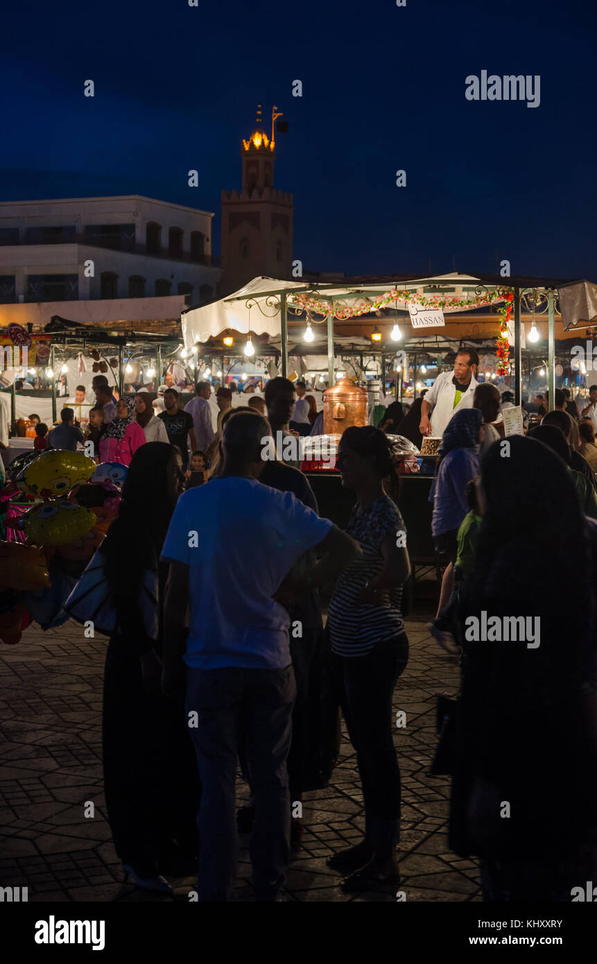 Adventure square hi-res stock photography and images - Alamy