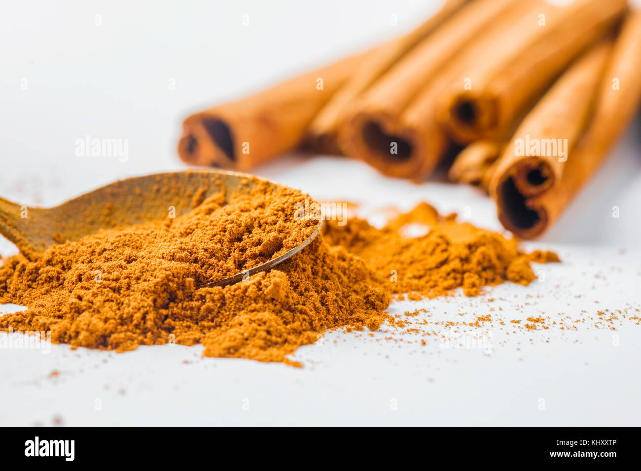 Ground cinnamon hi-res stock photography and images - Alamy