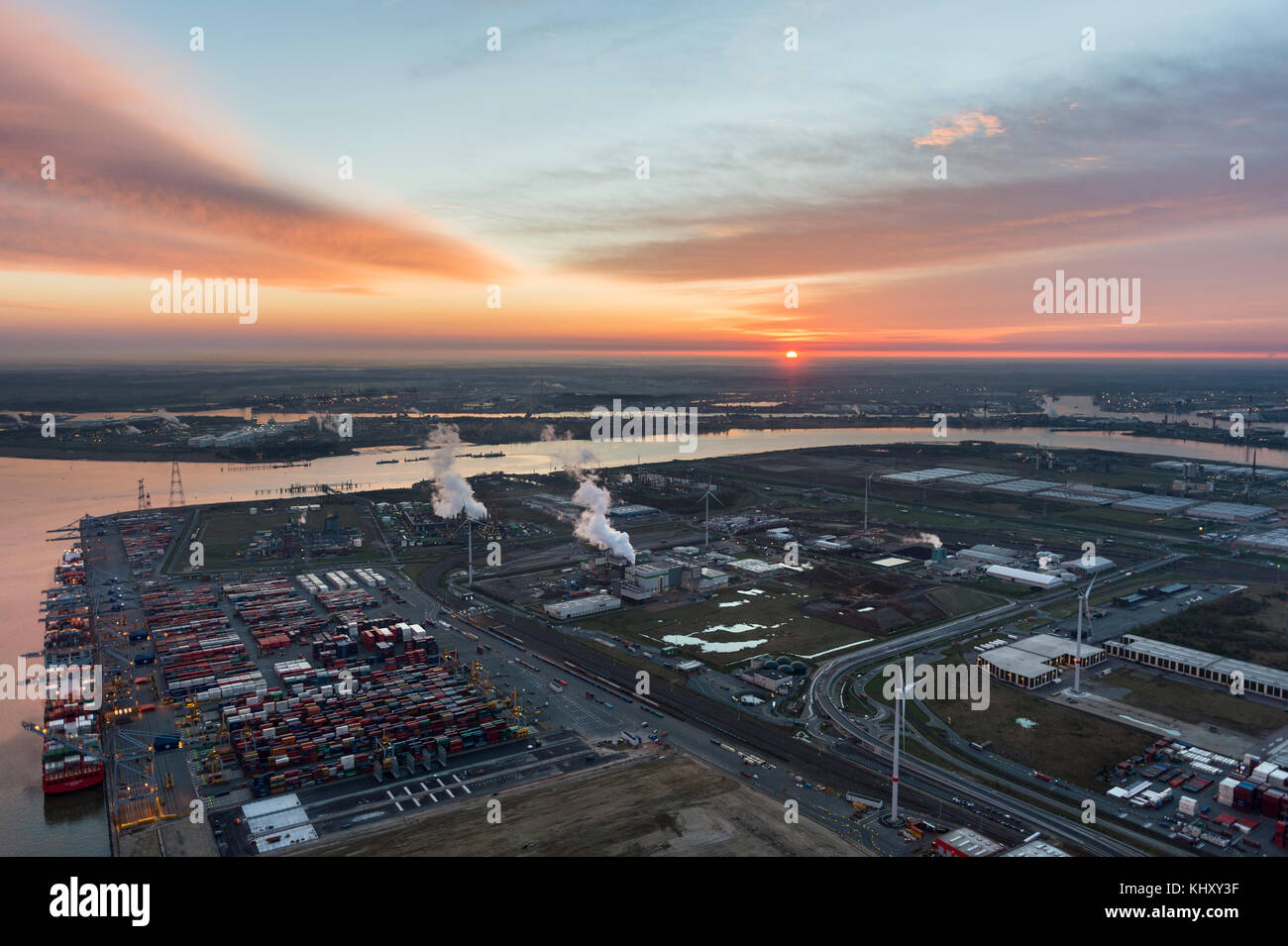 containers at the terminal of DP World Antwerp Gateway Stock Photo - Alamy