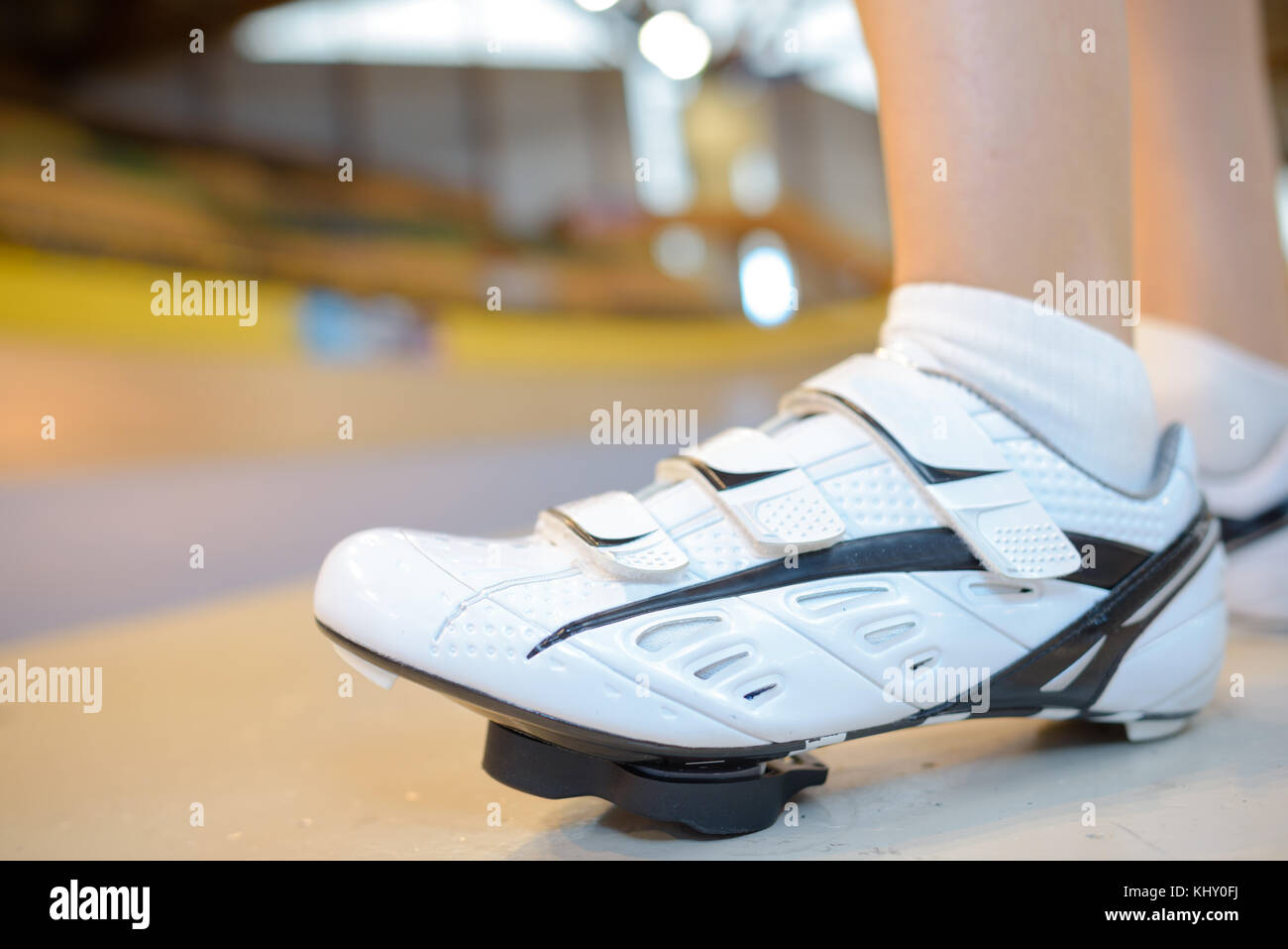Track cycling shoes hi-res stock photography and images - Alamy