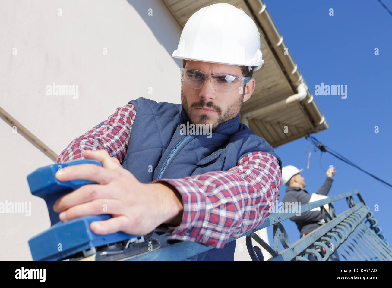 Man using sanding machine on hi-res stock photography and images - Alamy