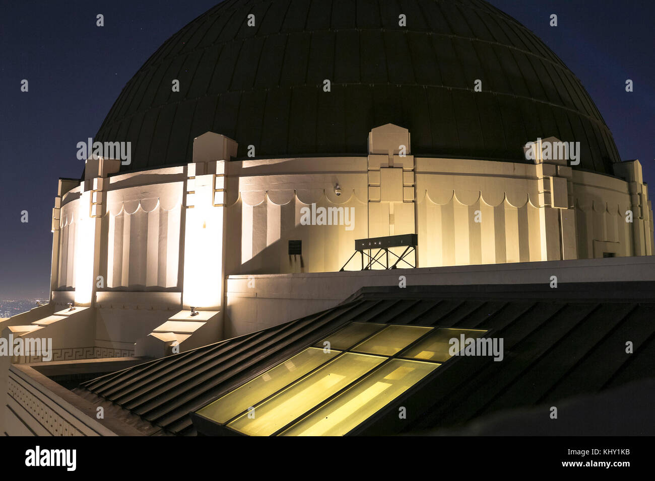 Griffith Observatory at night in Los Angeles Stock Photo - Alamy