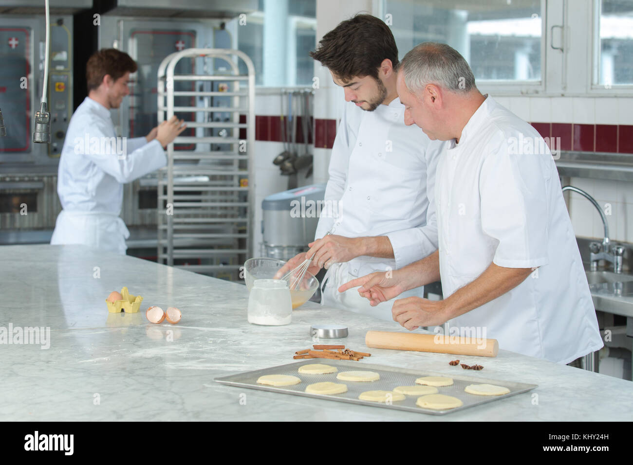 cooking class culinary bakery food and people concept Stock Photo - Alamy