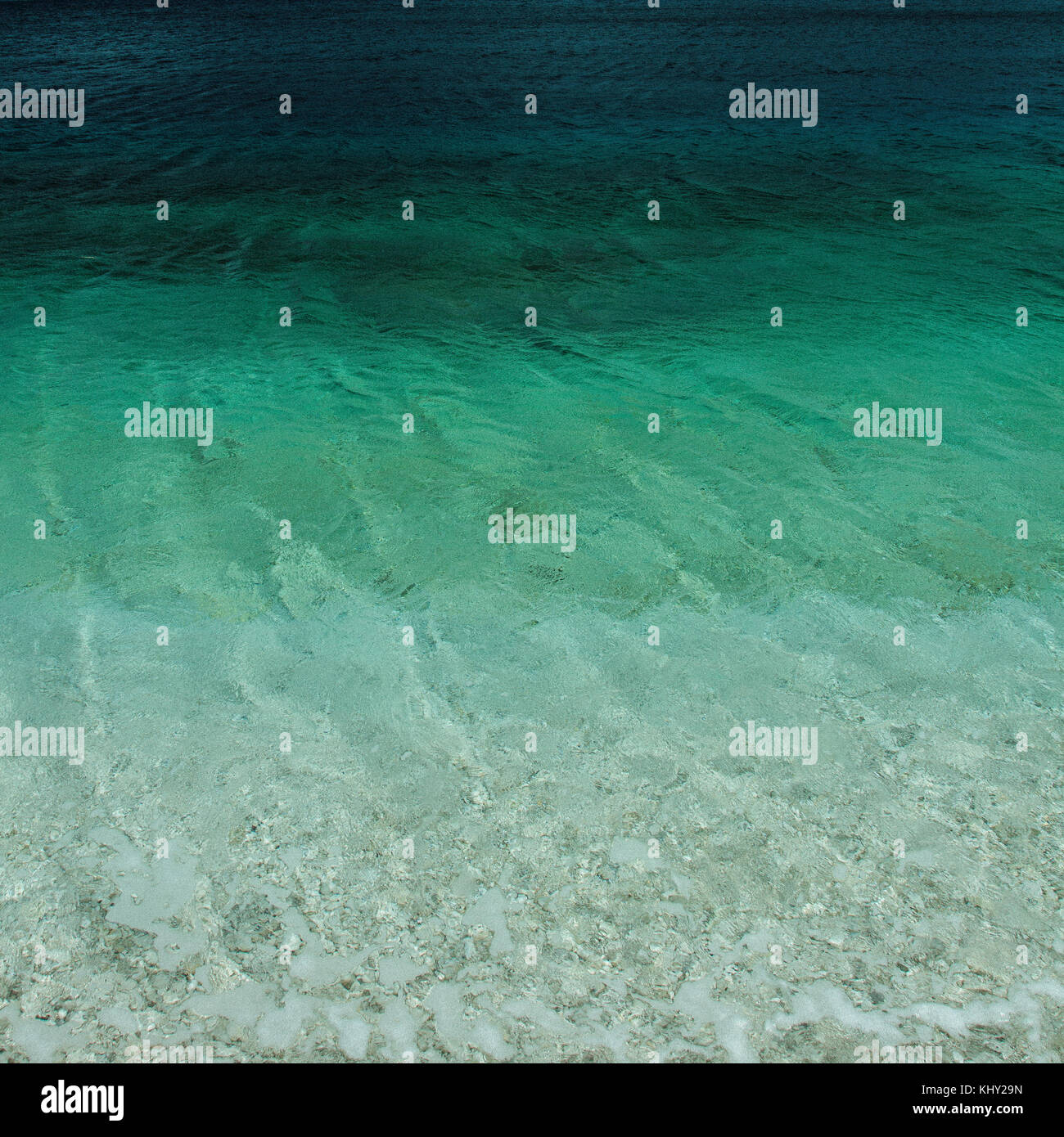 Graduated sea colours hi-res stock photography and images - Alamy