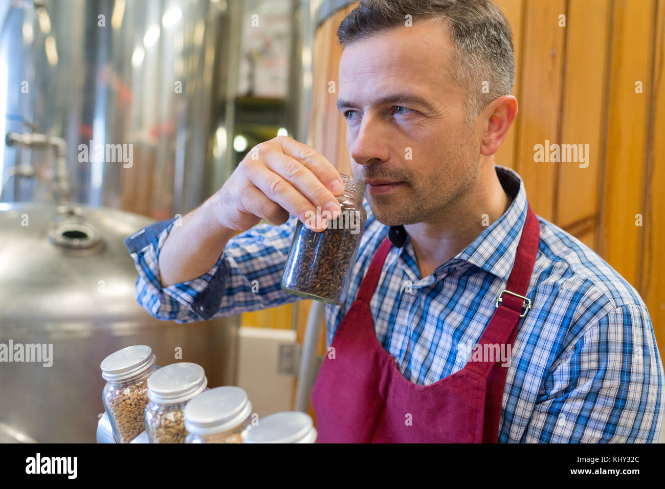 Smelling sensation hi-res stock photography and images - Alamy