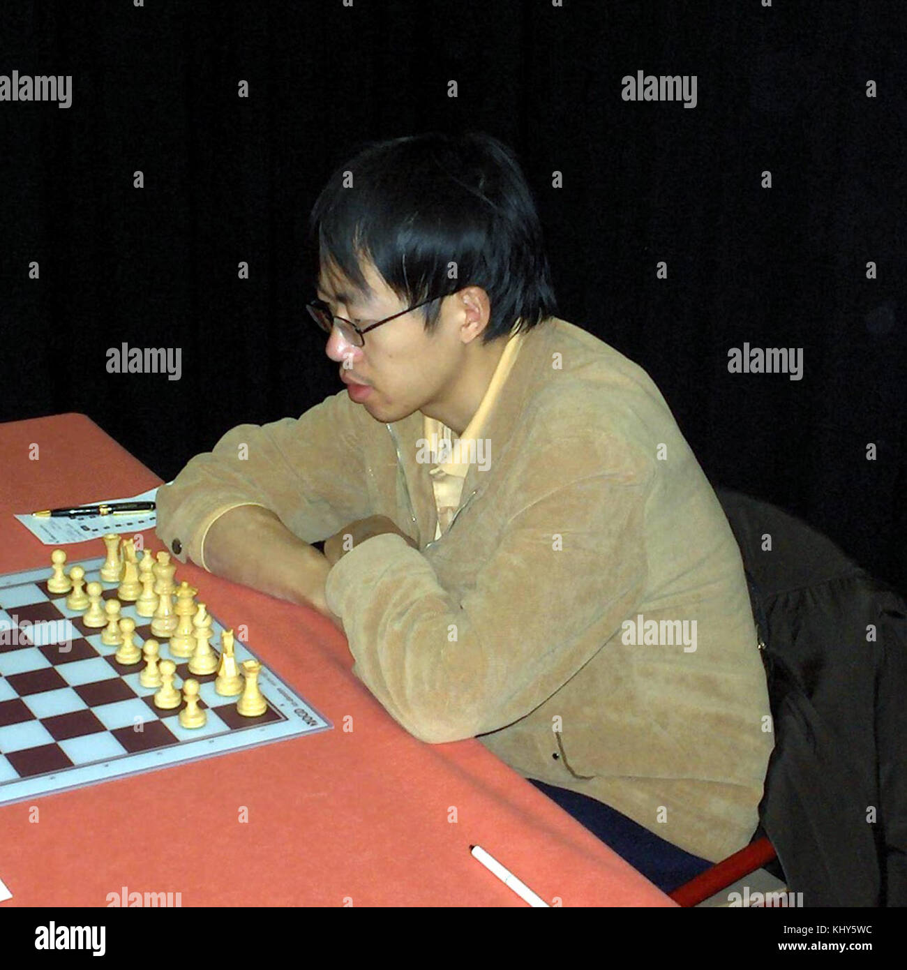 Li shilong hi-res stock photography and images - Alamy