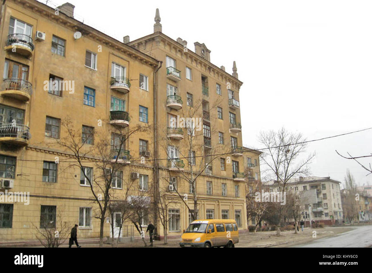 House on 19 Barrikadnaya Street in Volgograd 001 Stock Photo - Alamy