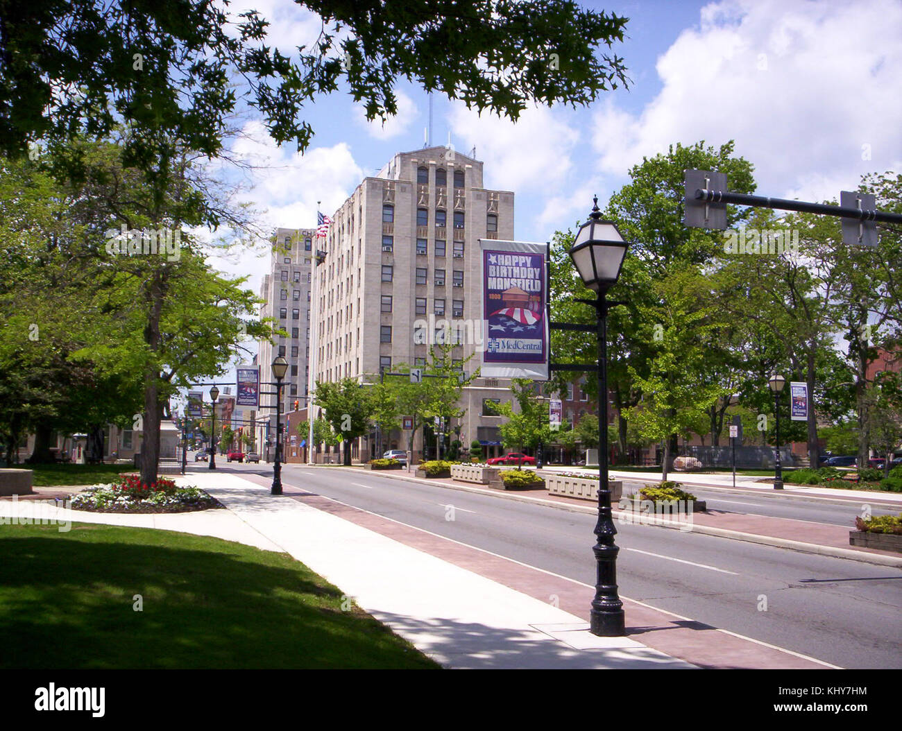 Downtown Mansfield Public Square Stock Photo - Alamy