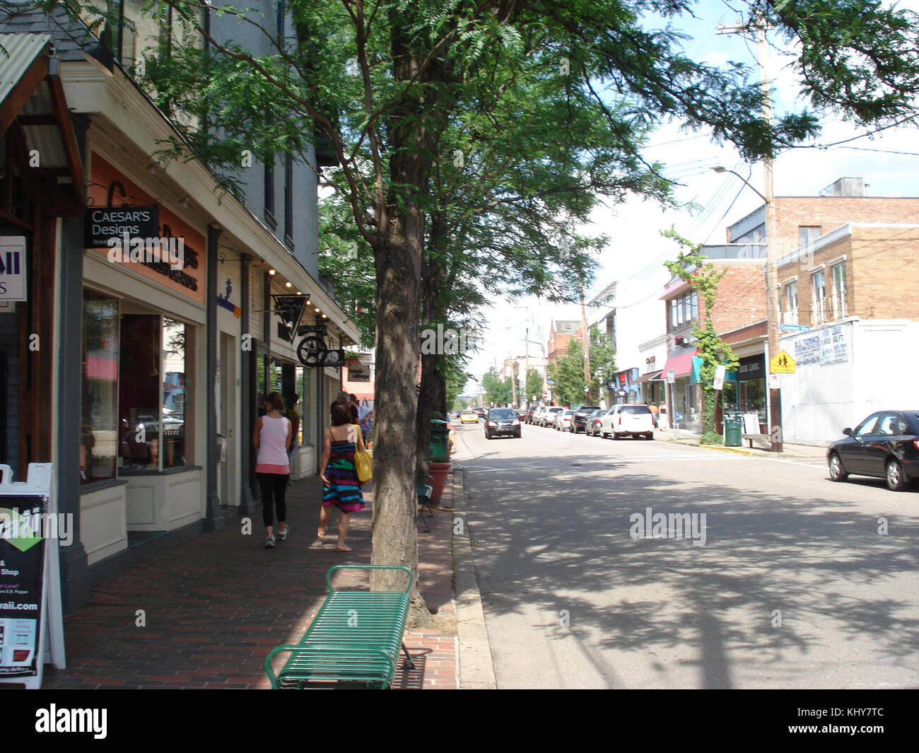 Walnut st hi-res stock photography and images - Alamy