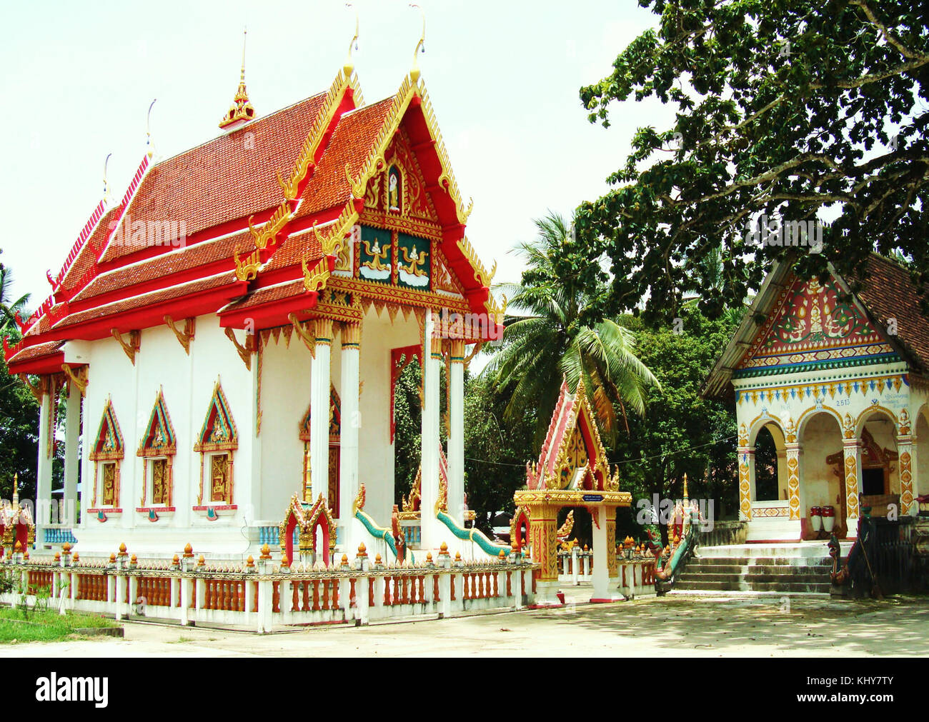 Village temples hi-res stock photography and images - Alamy