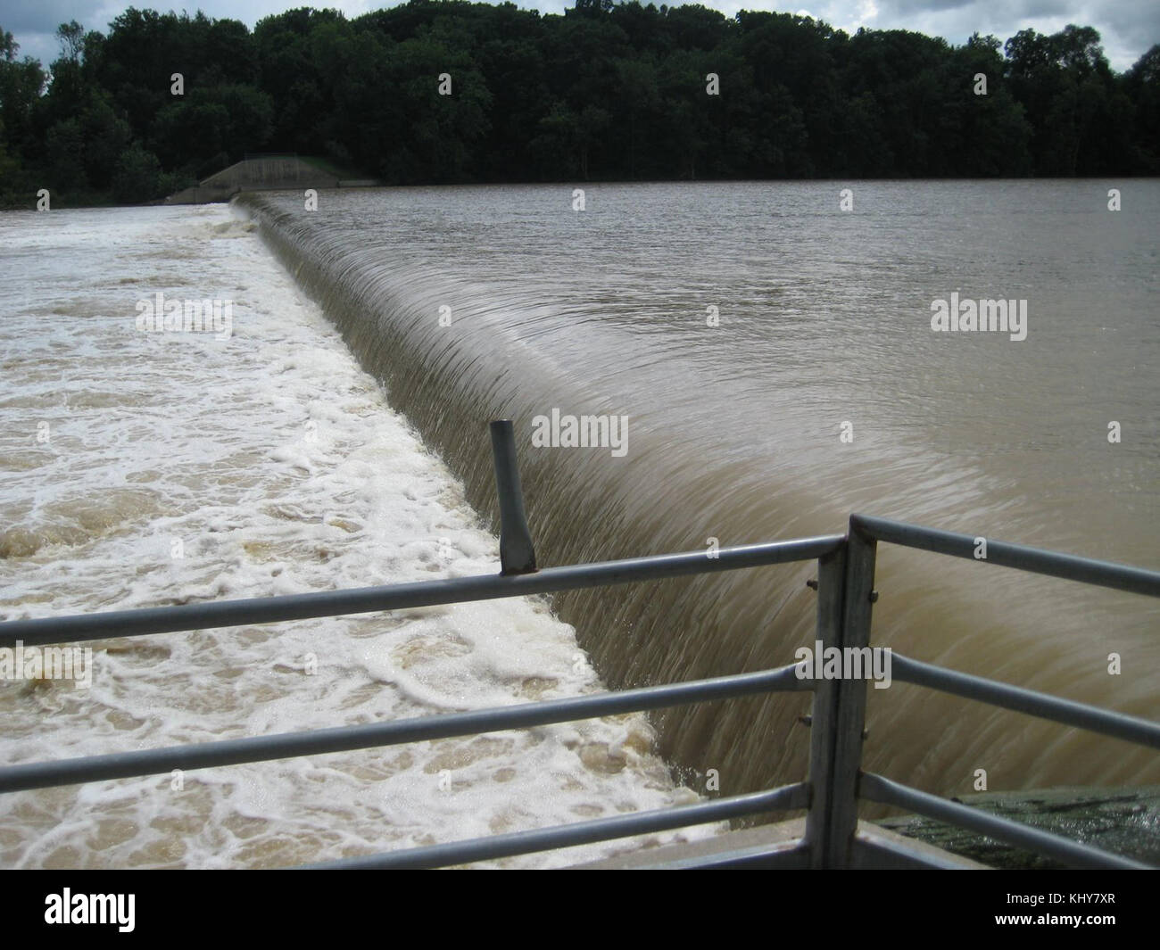 Independence Dam 2 Stock Photo - Alamy