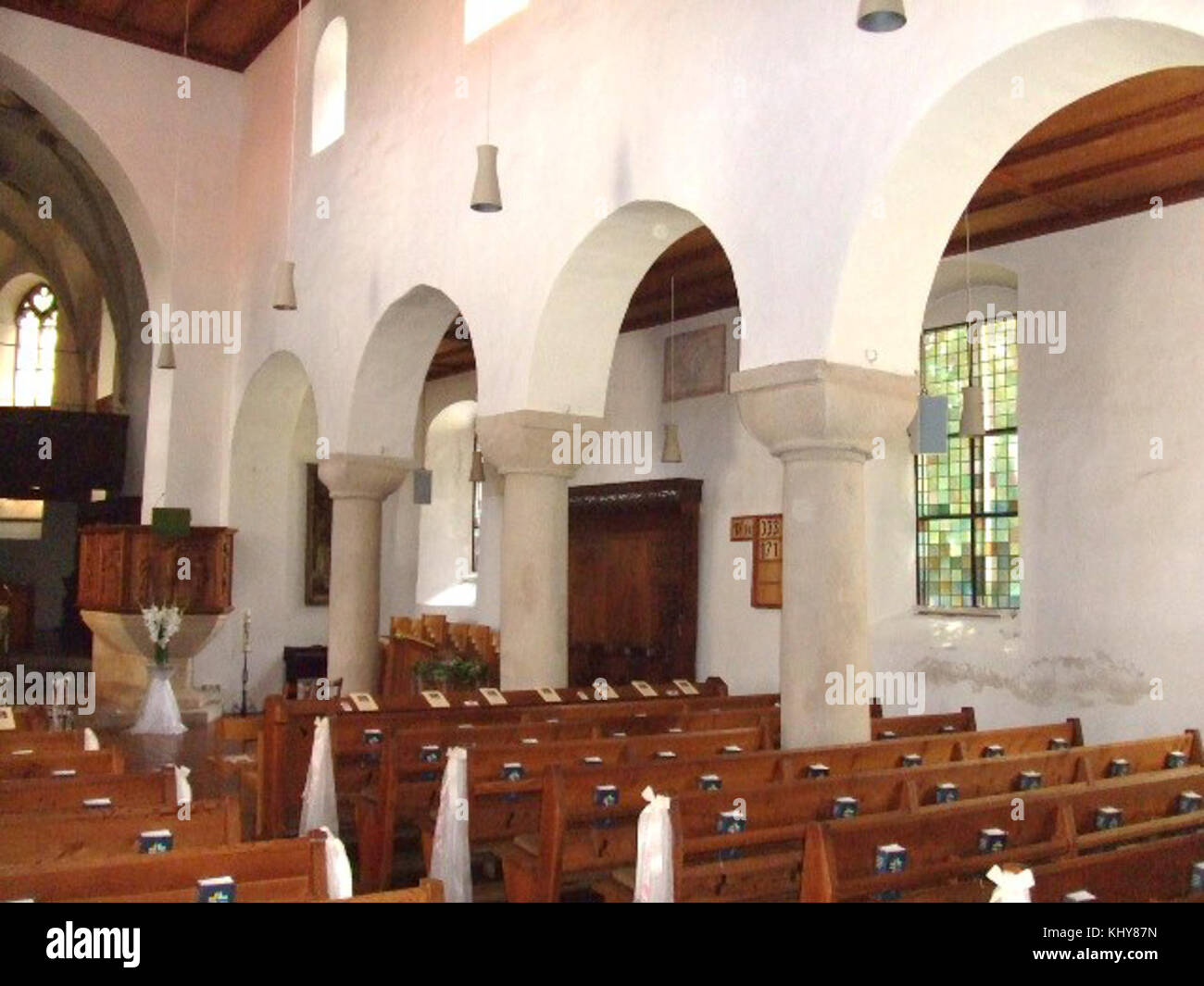 Oberlenningen Martinskirche innen Stock Photo - Alamy