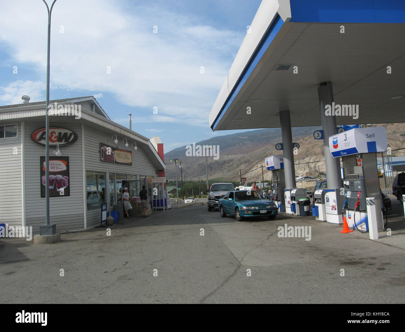 Old chevron station hi-res stock photography and images - Alamy