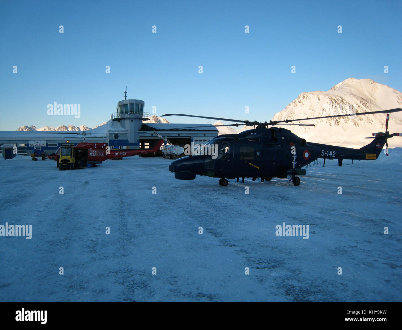 Kulusuk airport hi-res stock photography and images - Alamy