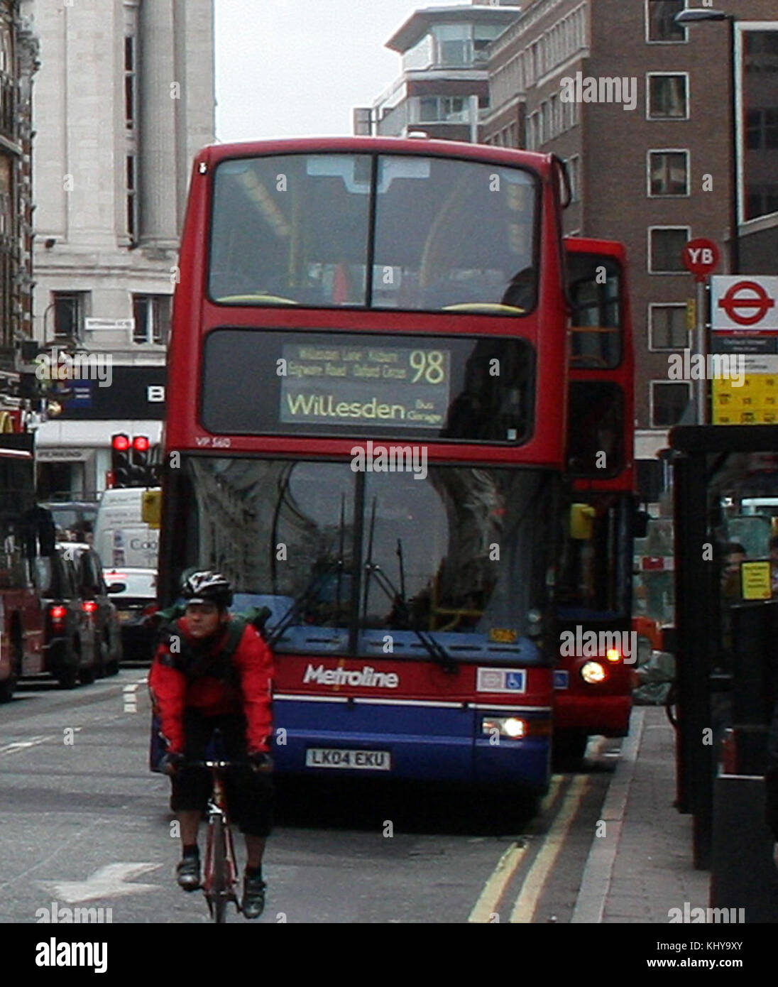 Metroline bus route 98 Oxford Street March 2009 Stock Photo - Alamy
