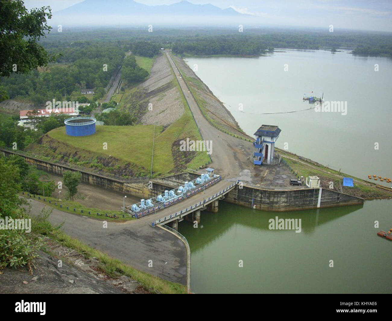 Gajah Mungkur dam Stock Photo - Alamy