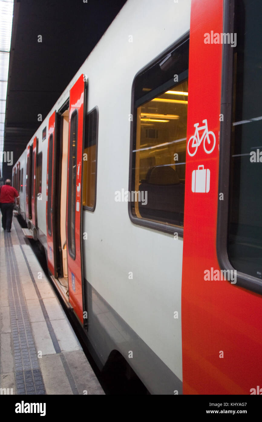 Barcelona train hi-res stock photography and images - Alamy