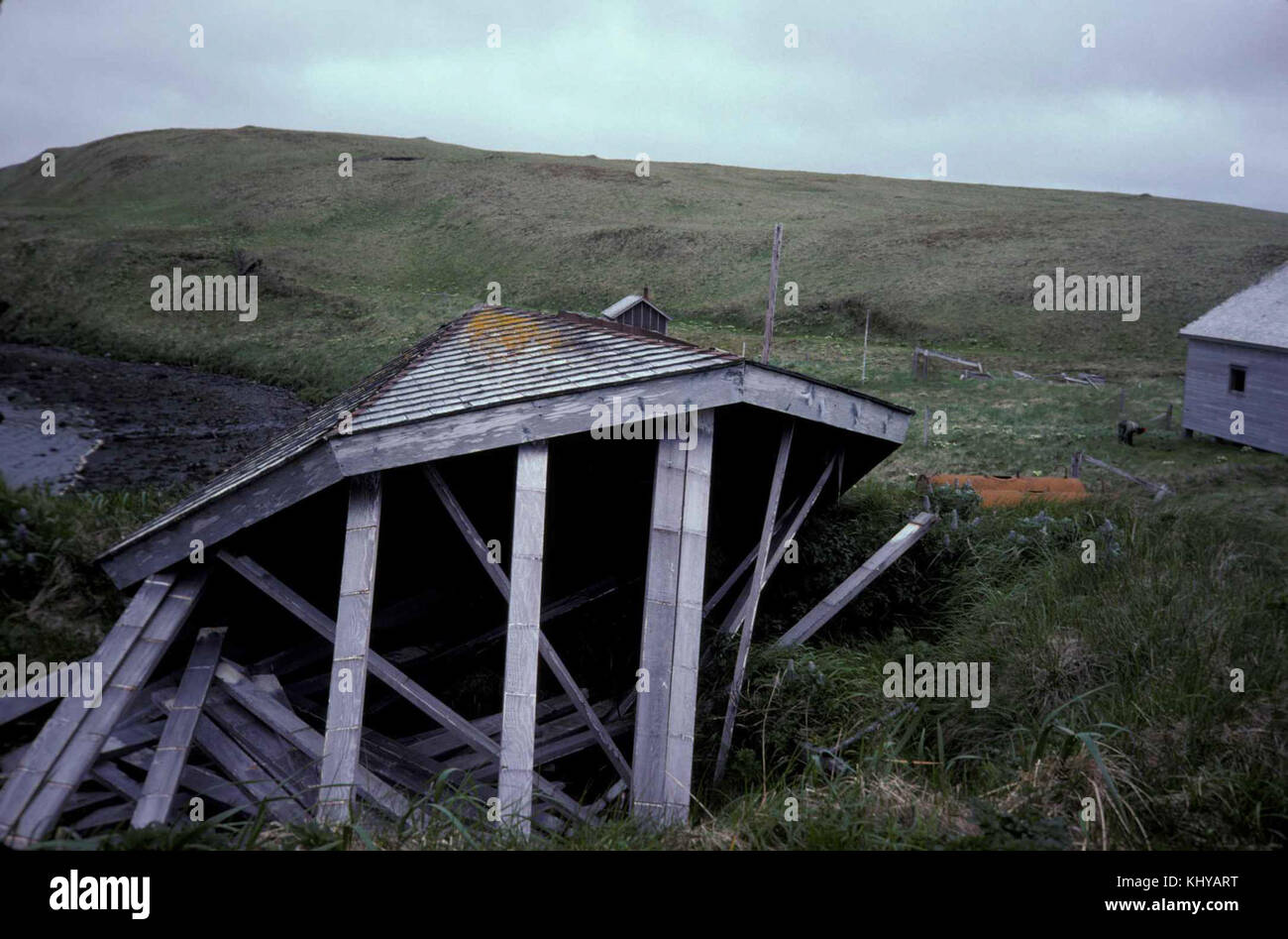 Farm house ruins Stock Photo - Alamy