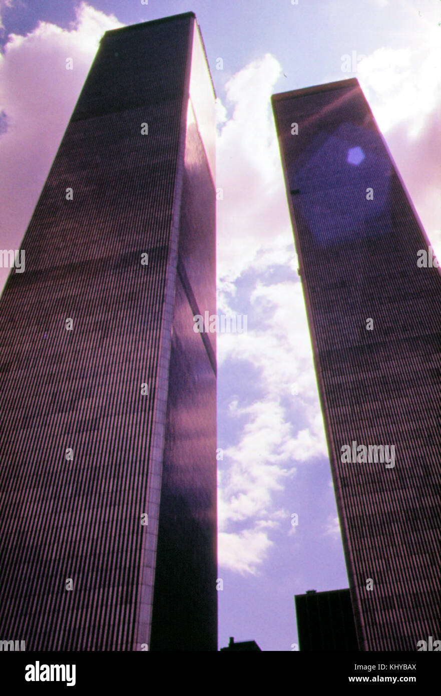 Towers of the World Trade Center (29323324202 Stock Photo - Alamy