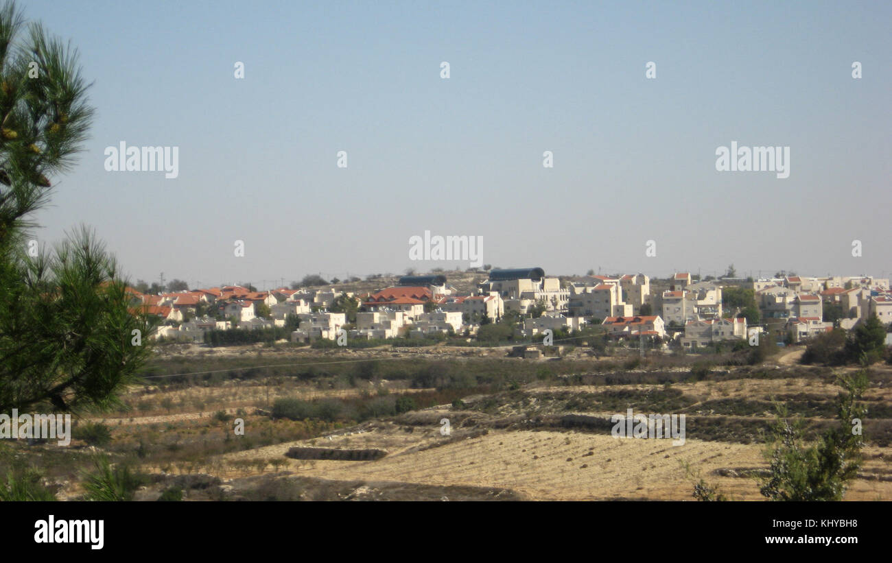 All alon hi-res stock photography and images - Alamy