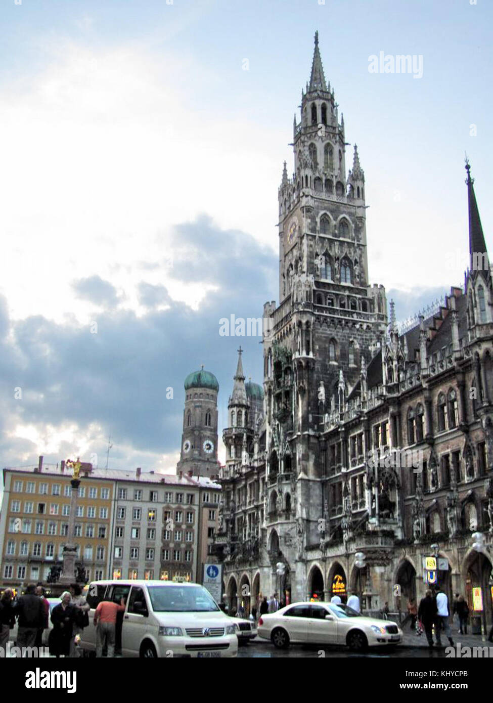 Vintage illustration of munich marienplatz hi-res stock photography and ...