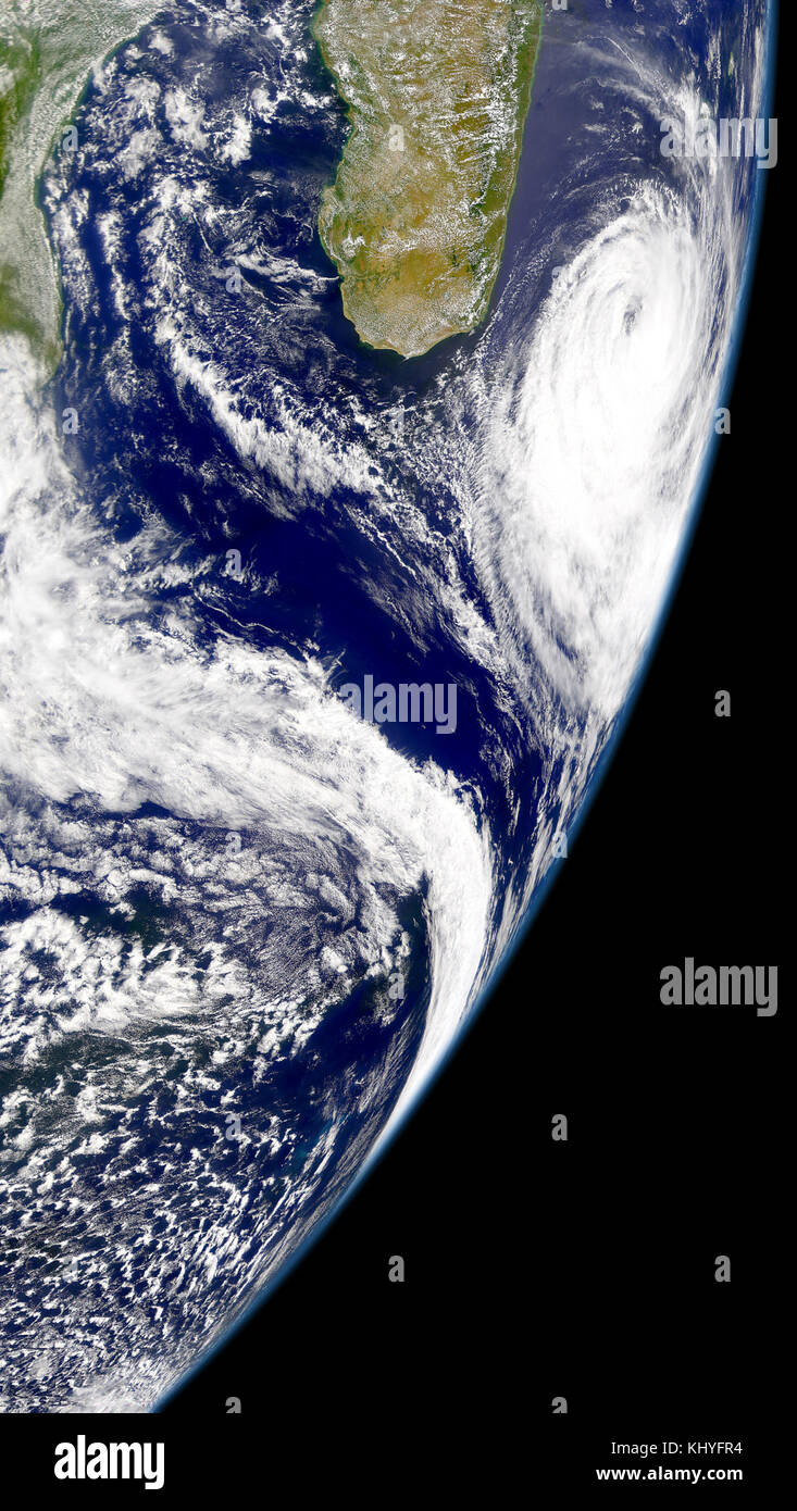 Tropical cyclone hi-res stock photography and images - Alamy