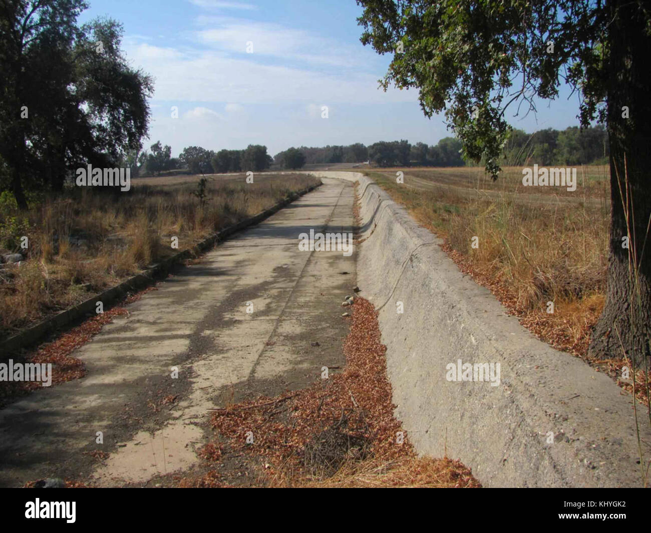 Fremont Weir, located in California, is a key structure for water ...