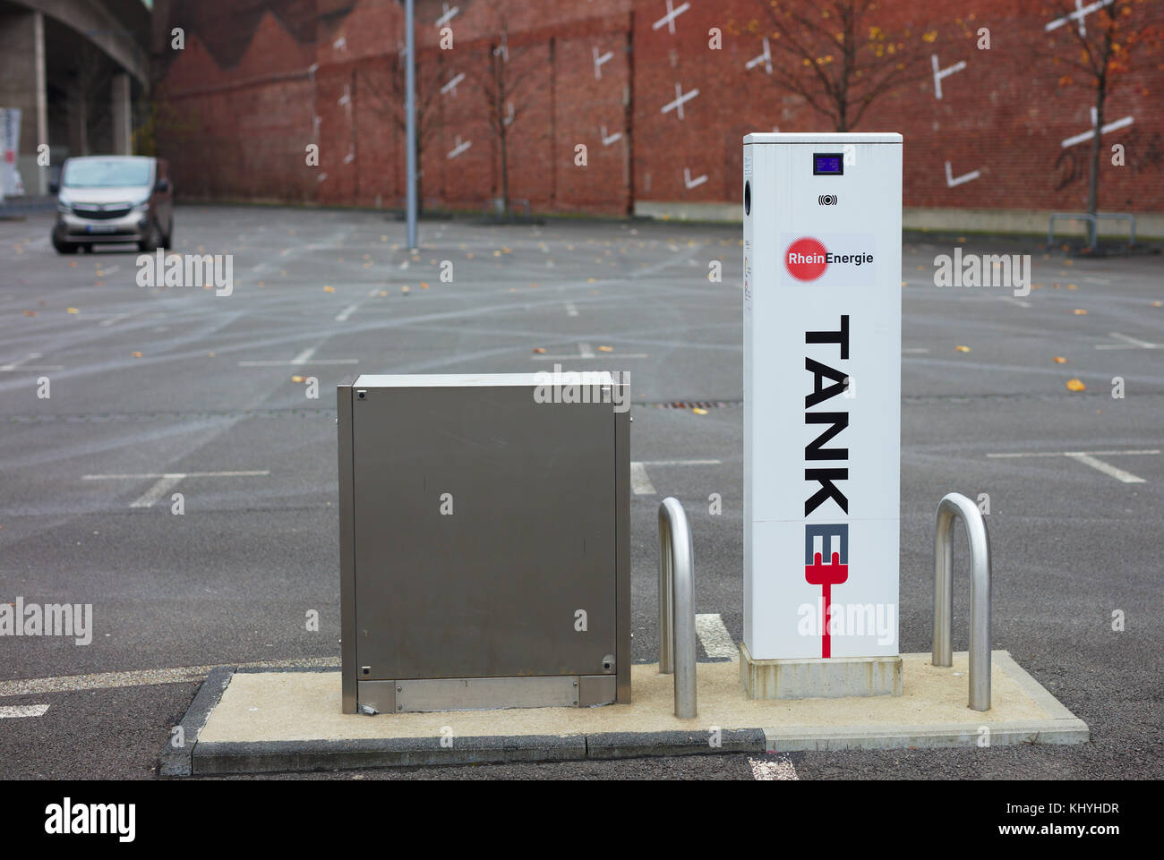 Charging station for electric cars, Cologne Germany Stock Photo - Alamy