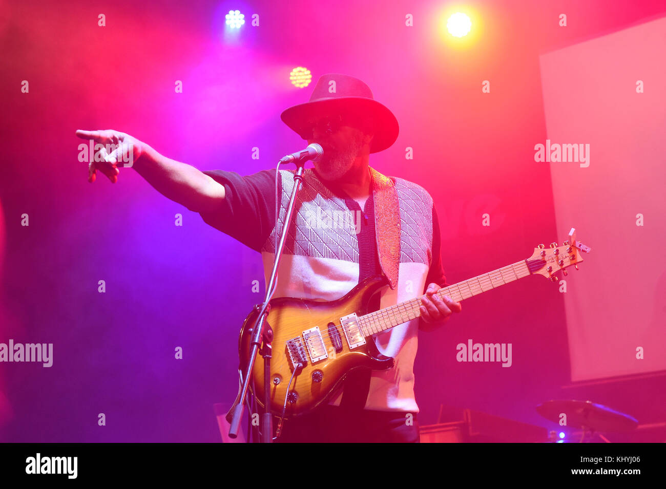 Sumperk, Czech Republic. 17th Nov, 2017. US musician ZAC HARMON ...