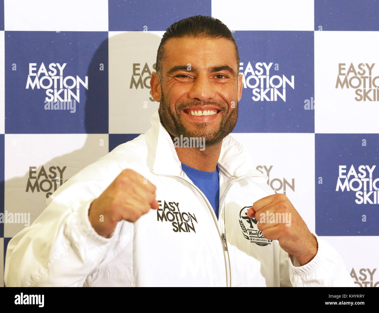 Oberhausen, Germany. 20th Nov, 2017. The heavyweight boxer Manuel Charr ...