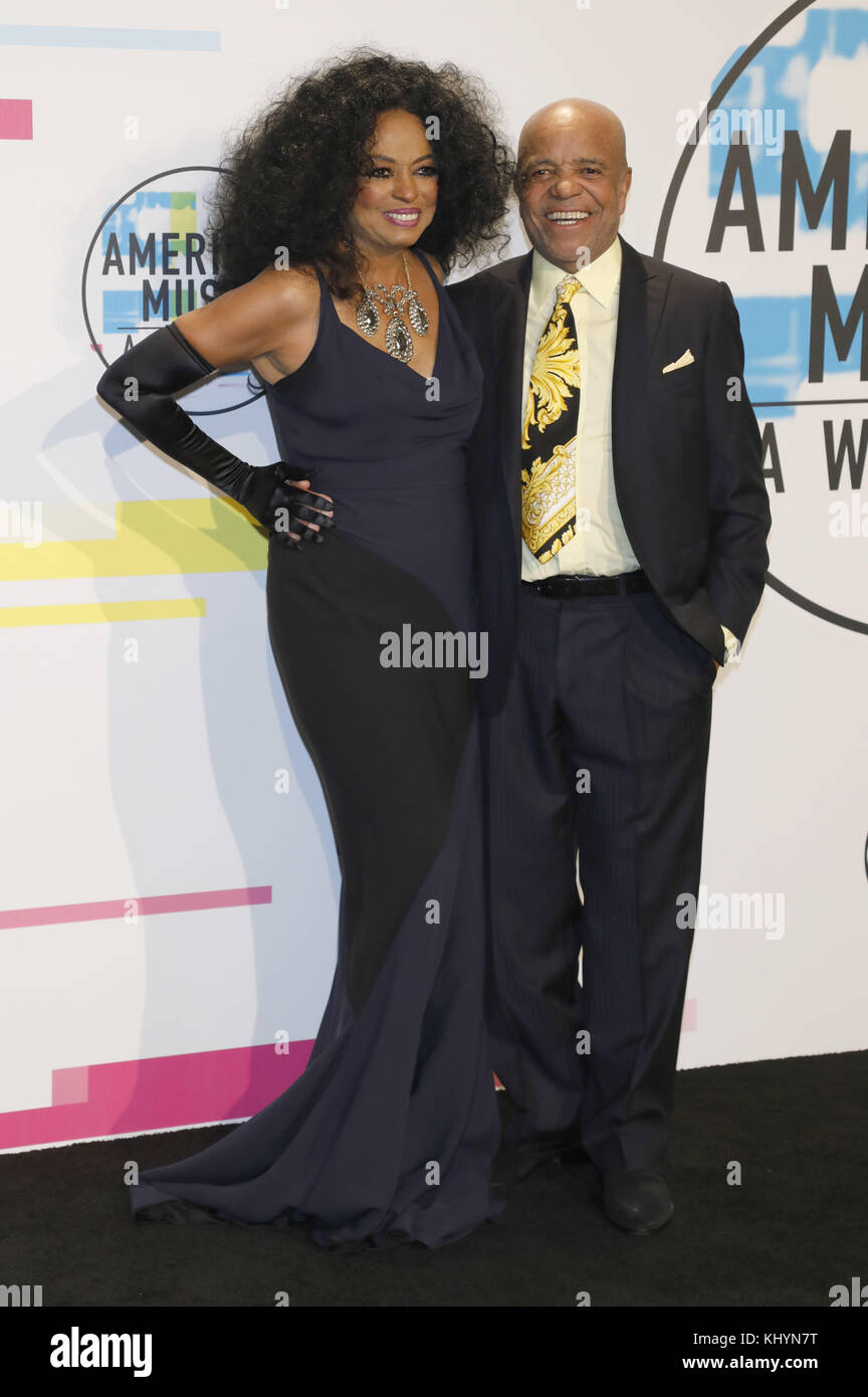 Diana Ross and Berry Gordy attend the 2017 American Music Awards at ...