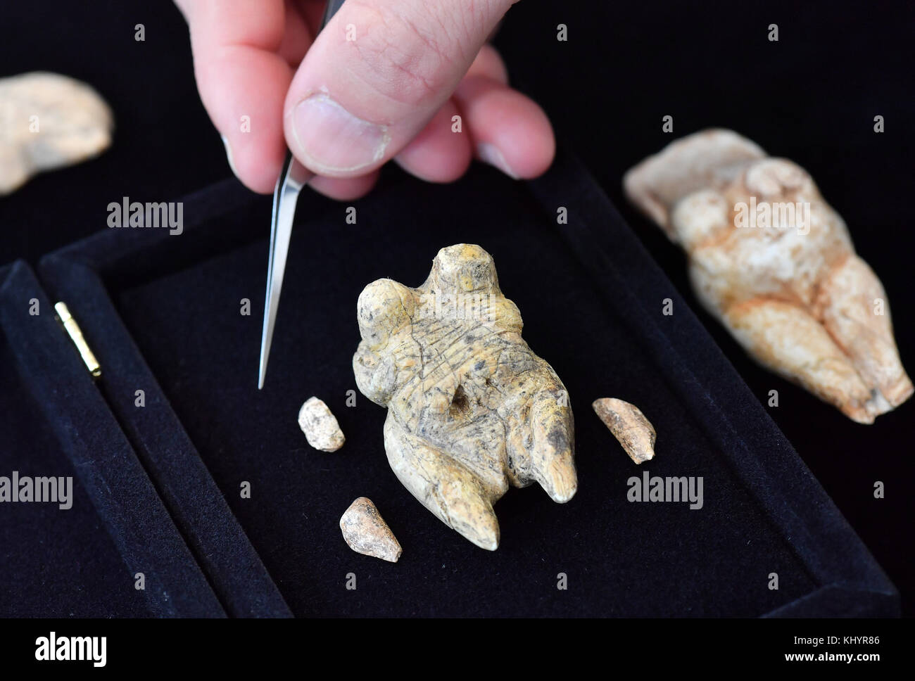 Remains of an ivory sculpture from the Aurignacian (three little ...