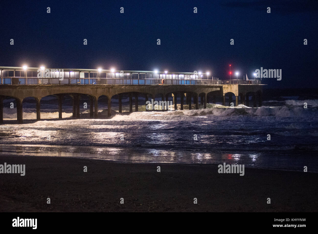 Boscombe Pier at night, Bournemouth, Dorset, UK Stock Photo - Alamy