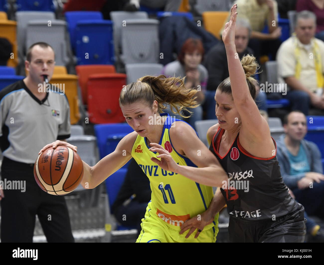 Prague, Czech Republic. 22nd Nov, 2017. Katerina Elhotova of USK Praha ...