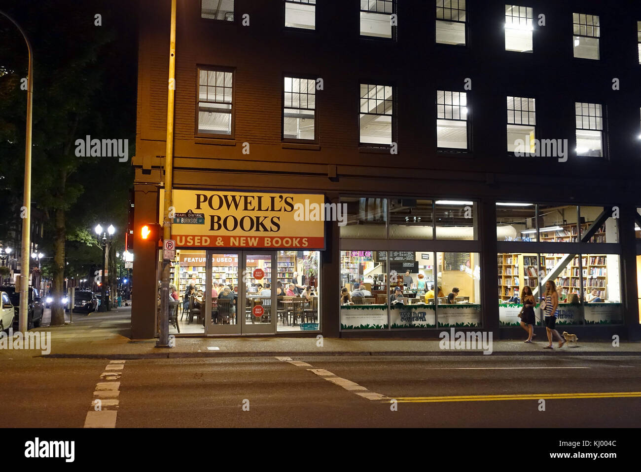 Powells books hi-res stock photography and images - Alamy