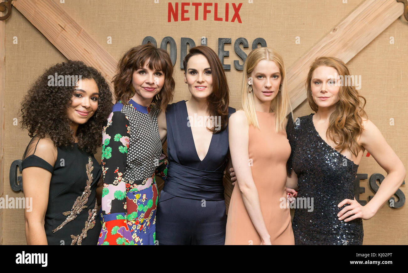 New York, United States. 19th Nov, 2017. Jessica Sula, Audrey Moore ...