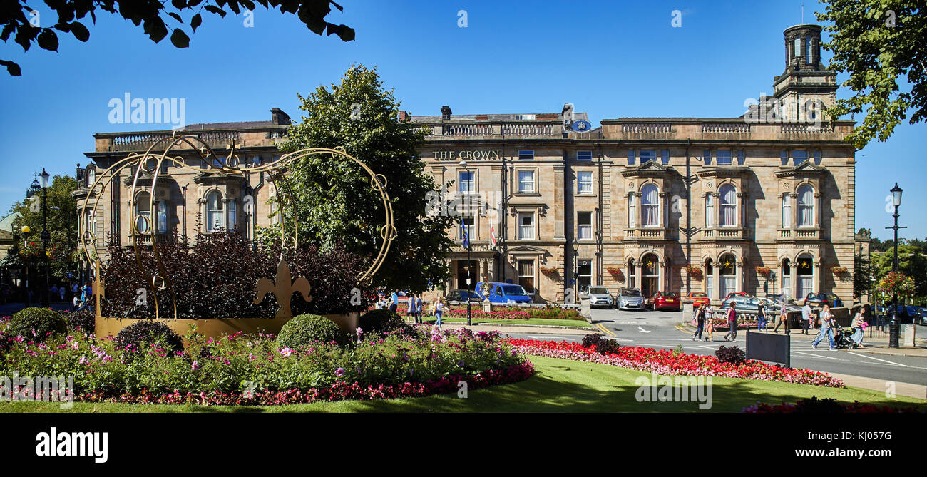 England, NorthYorkshire, Harrogate, spa town, Montpellier Quarter, The ...