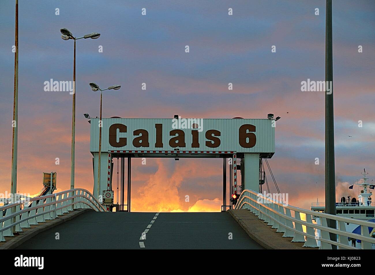 Port of Calais Stock Photo - Alamy